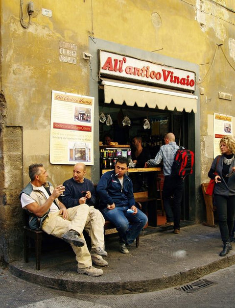 Italian Hand Gestures: What They Mean & How to Use Them | Gratsi